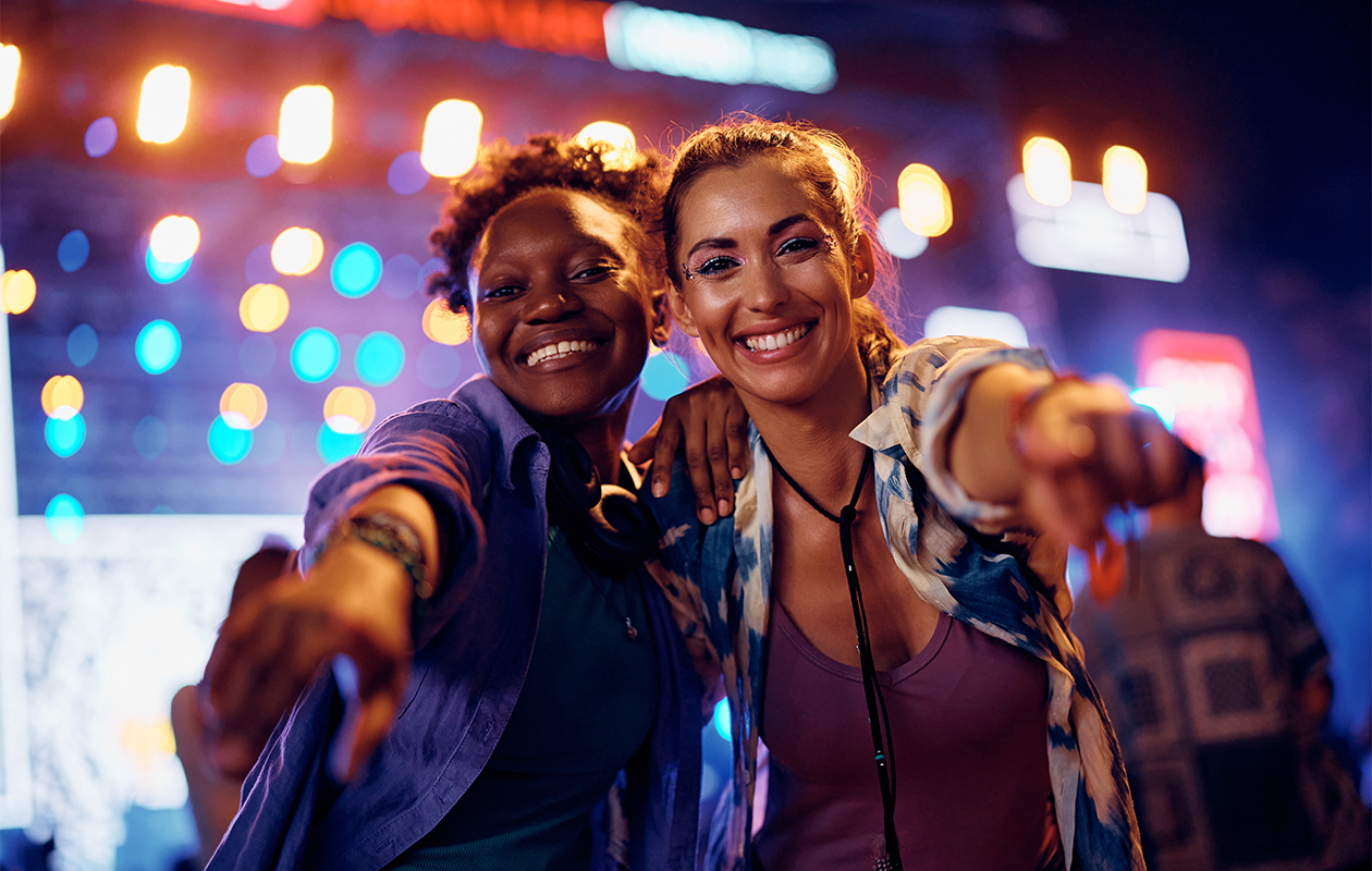 Q-Party Lommel | Gagnez à prix réduit | Ventes aux enchères de Noël